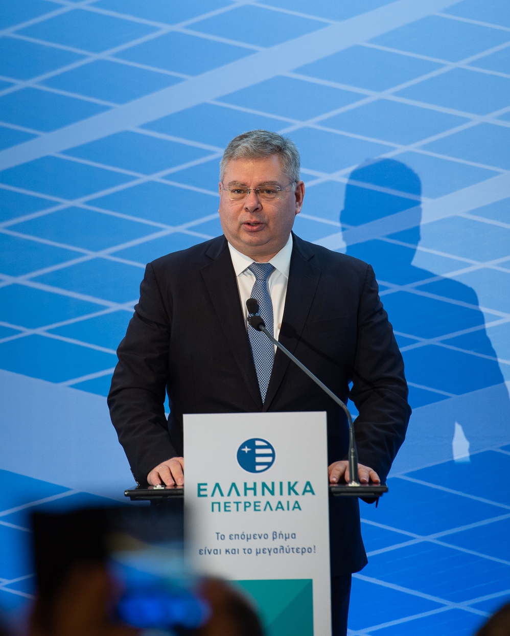 Ισχυρή κερδοφορία για τα ΕΛΠΕ παρά την επιδείνωση του διεθνούς ...