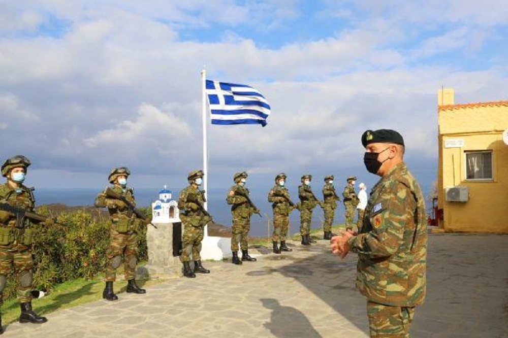 Θρασύτατα τουρκικά ΜΜΕ διαμαρτύρονται γιατί ο Στρατηγός Φλώρος πήγε στα ...