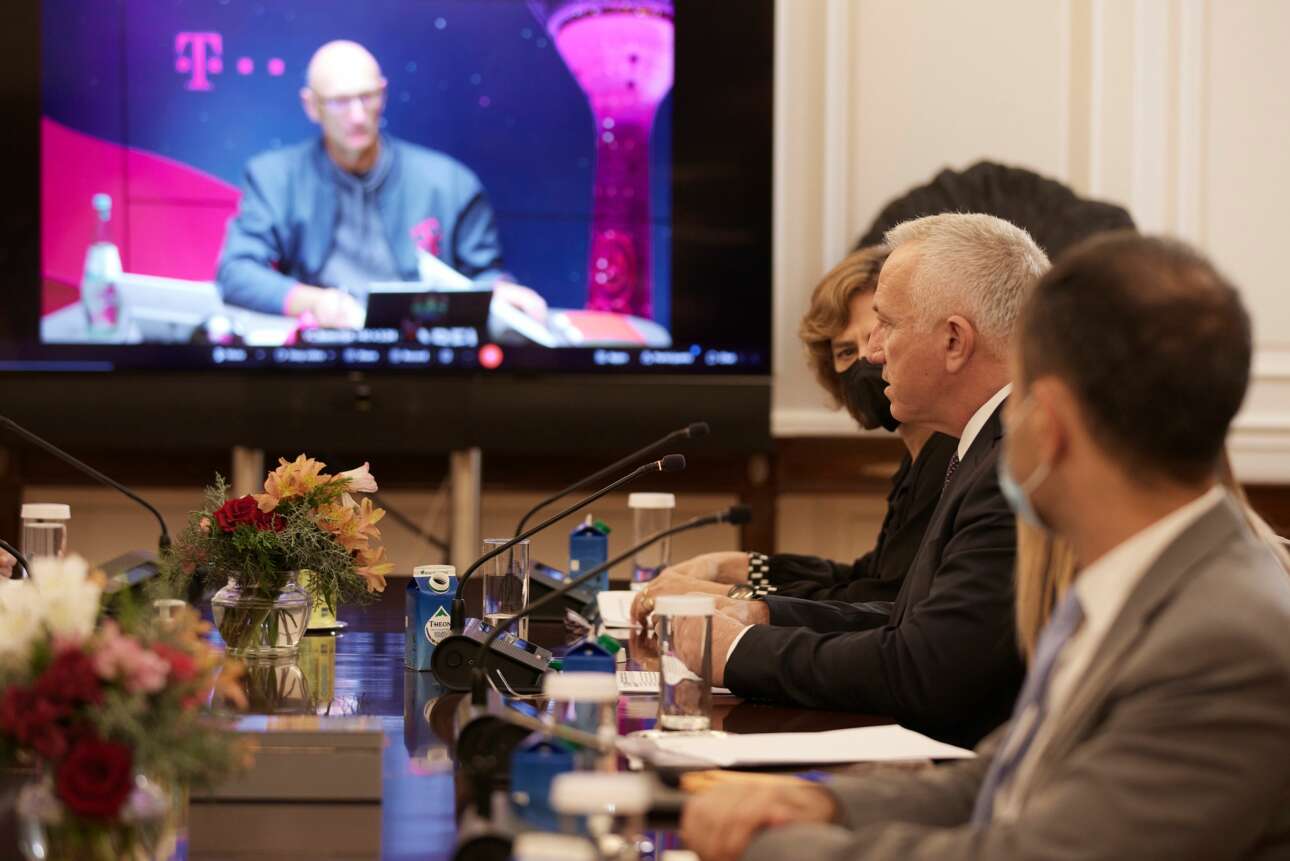 Επενδύσεις 3 δις ευρώ από τον Ομιλο ΟΤΕ και συνάντηση του πρωθυπουργού ...