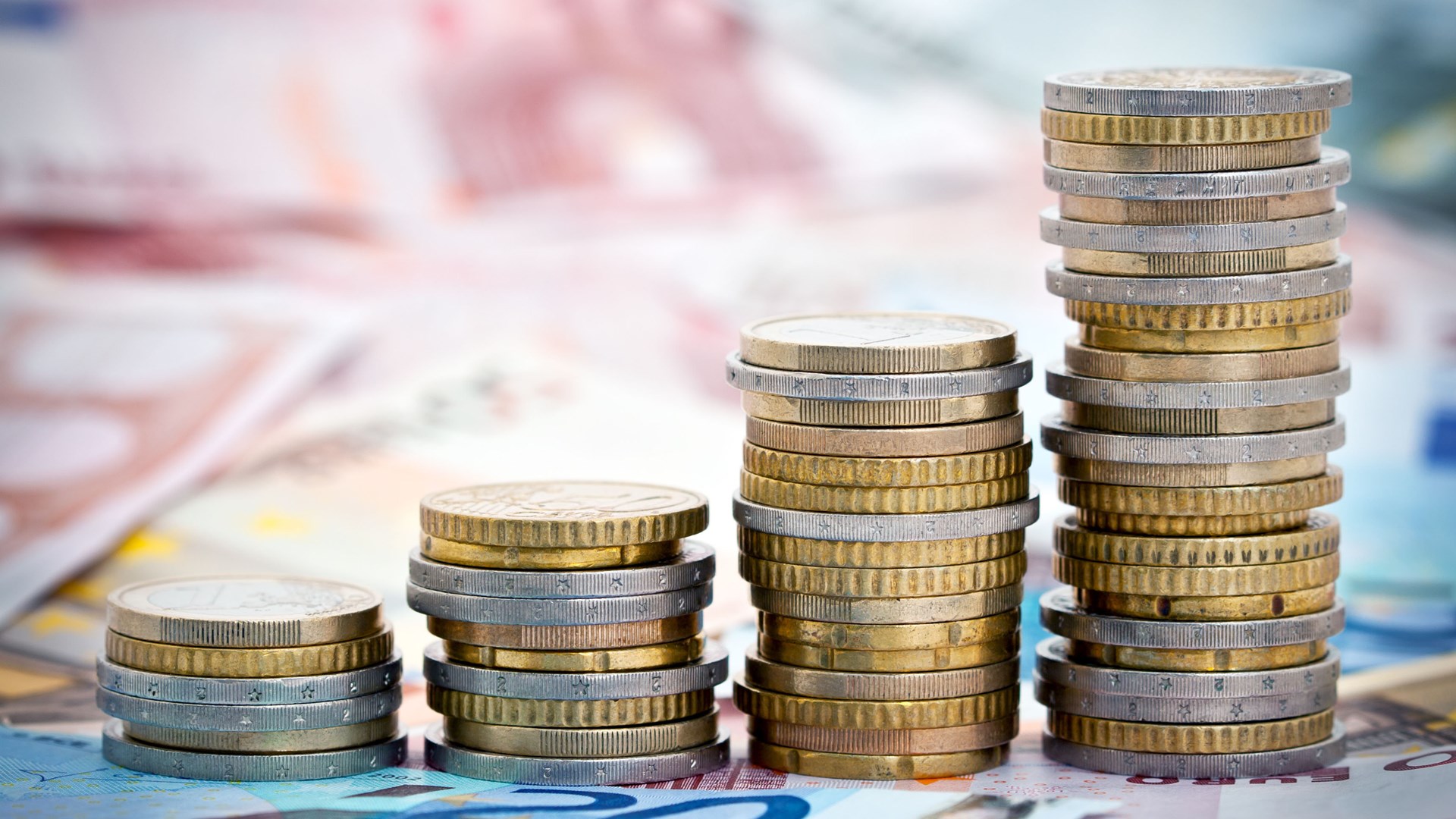 Eurobank> "Ενδιάμεση Έκθεση για την Ανάπτυξη της ελληνικής οικονομίας ...