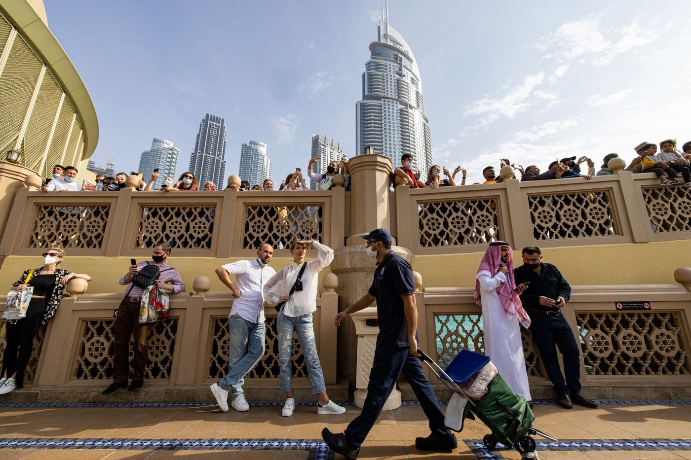 Dubai> Πως ξαναγεννιέται από τις στάχτες της η "παιδική χαρά" των ...