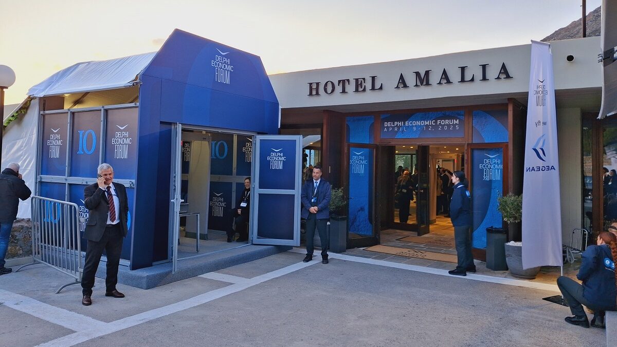 Συνωστισμός ανοήτων, προθύμων και απατεώνων στην υλοποίηση της ...