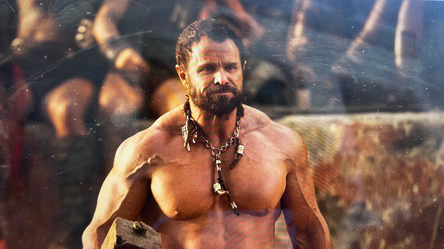 Barry Duffield> Ο star των Spartacus και Hercules μιλάει για τη ζημιά ...
